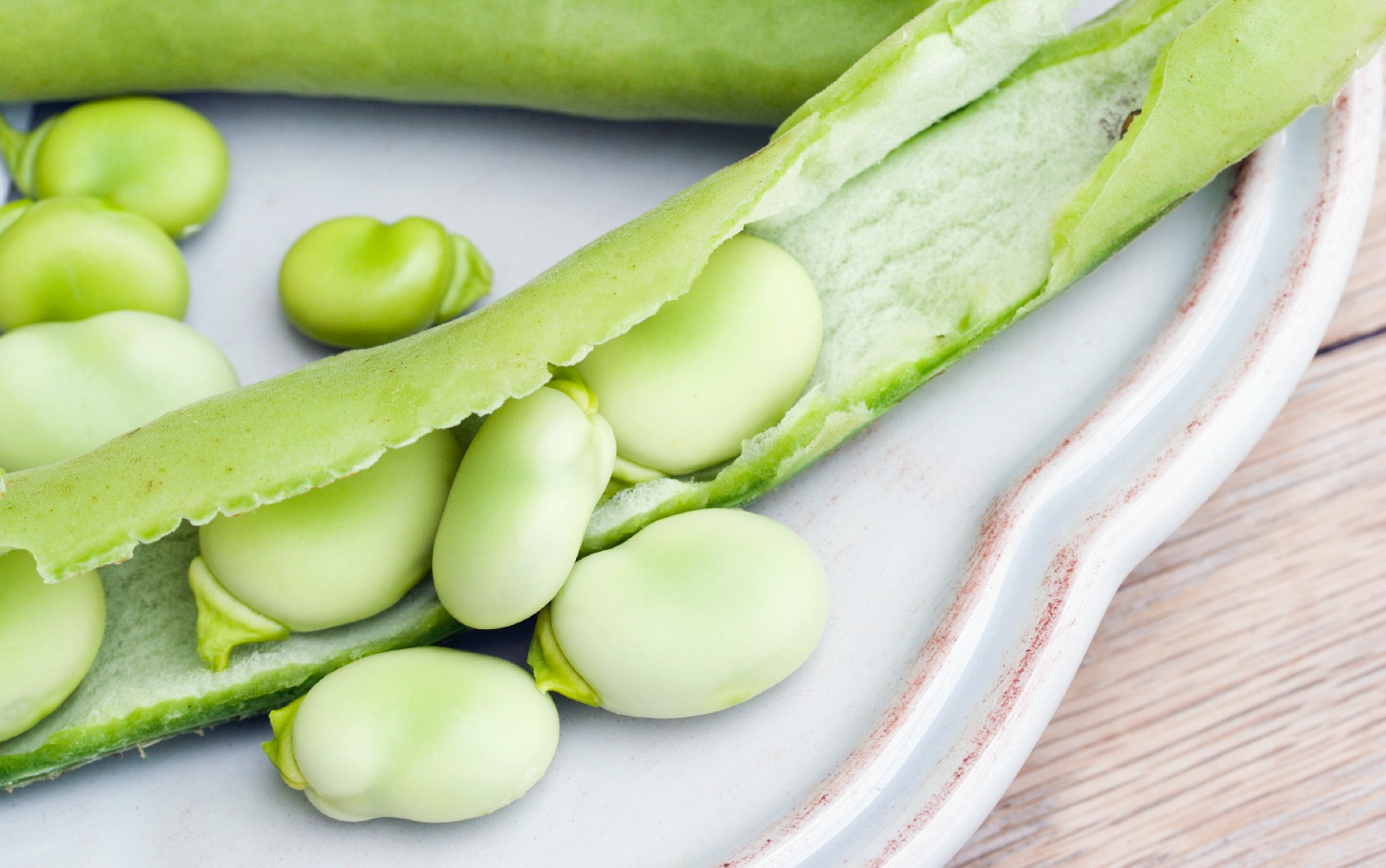 Fave, i legumi del buonumore: proprietà e ricette - Video - Starbene